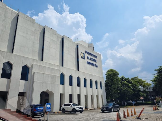 Penerimaan Mahasiswa Baru Universitas Bakrie TA 2024/2025 - Biaya Kuliah Penerimaan Mahasiswa Baru Universitas Bakrie TA 2024/2025 - Biaya Kuliah